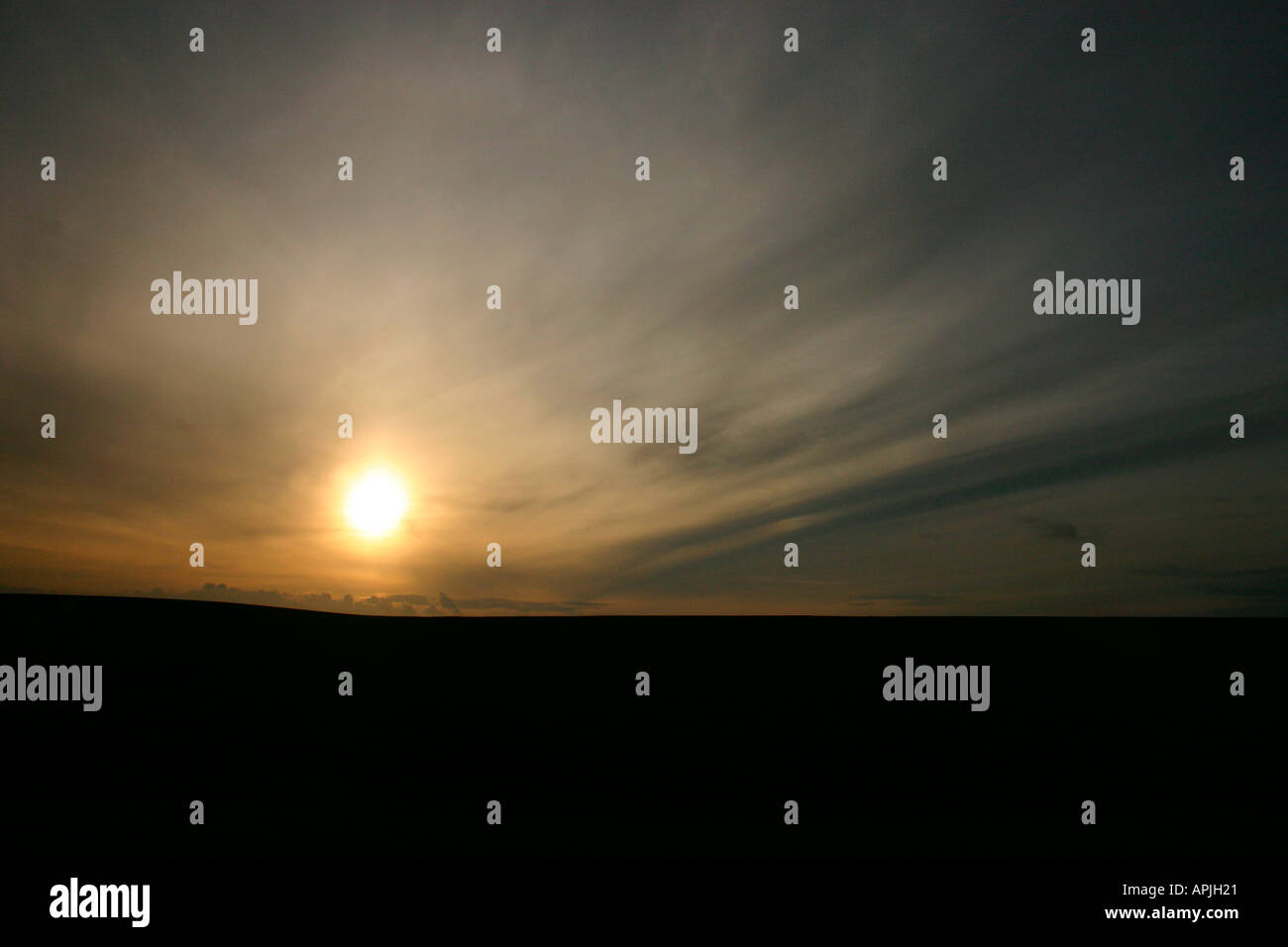 Dusk till dawn Stock Photo - Alamy