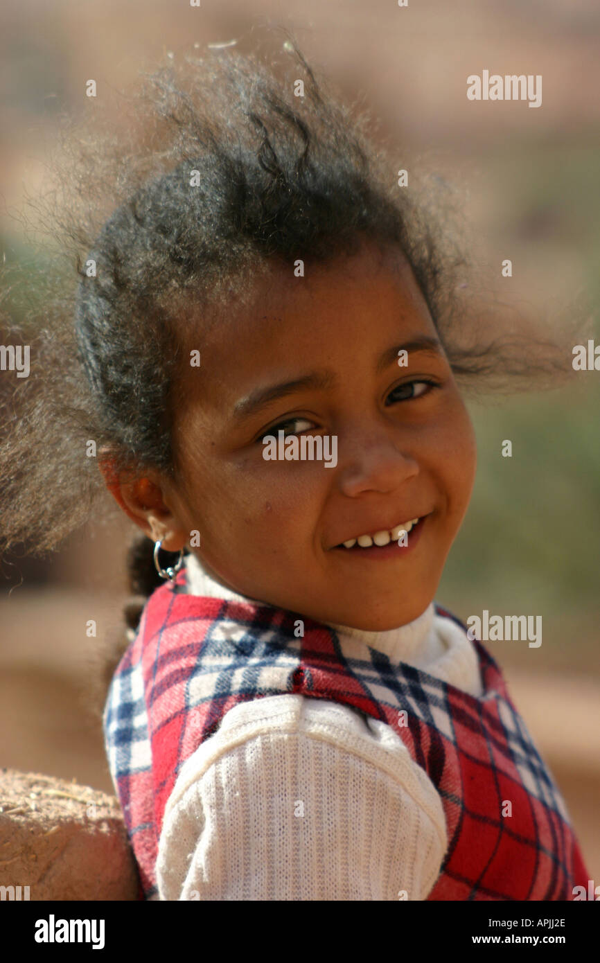 Little bereber girl. Ait Benhaddou Kasbah.Morocco Stock Photo - Alamy