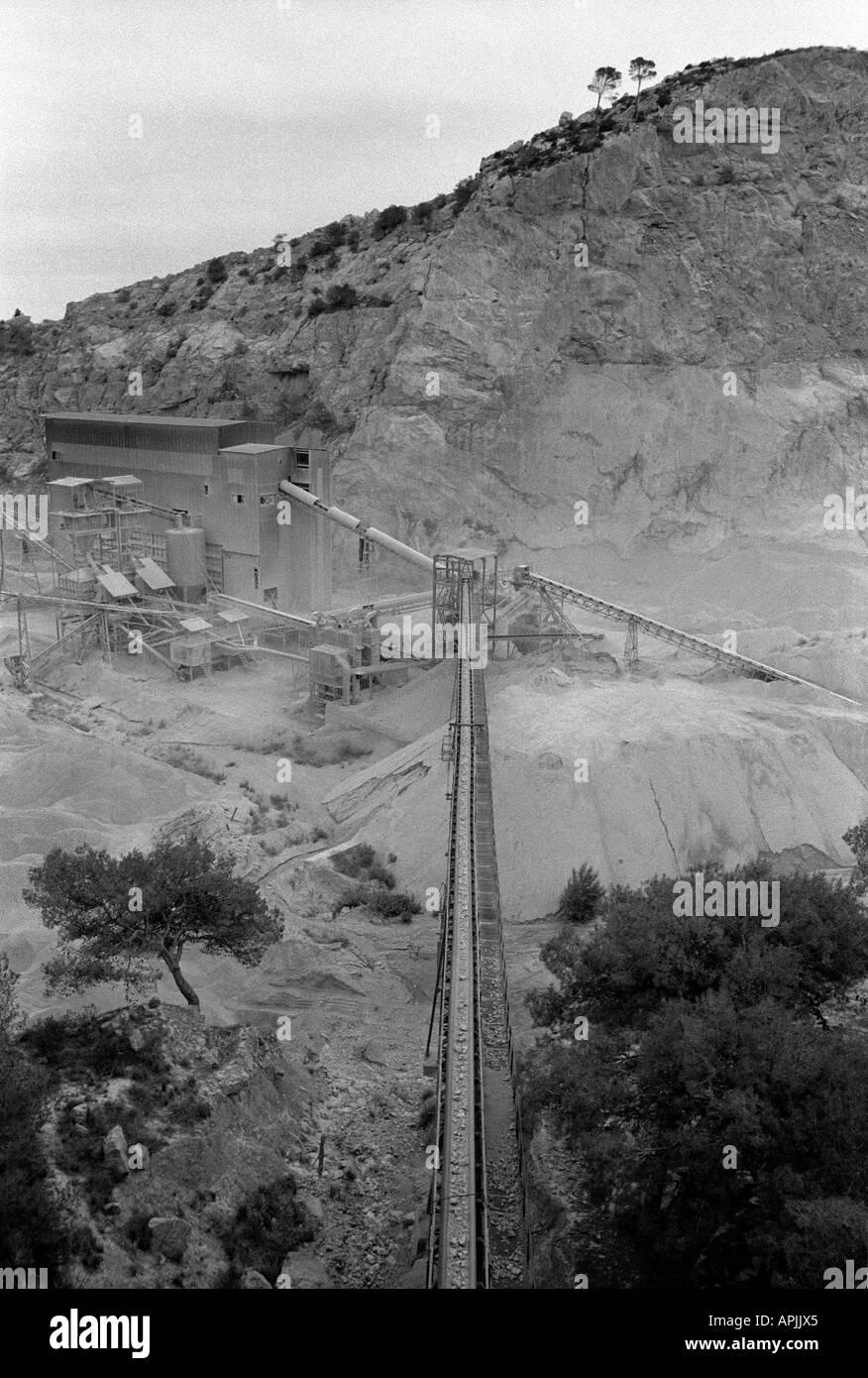 Earth ribbon Black and White Stock Photos & Images - Alamy