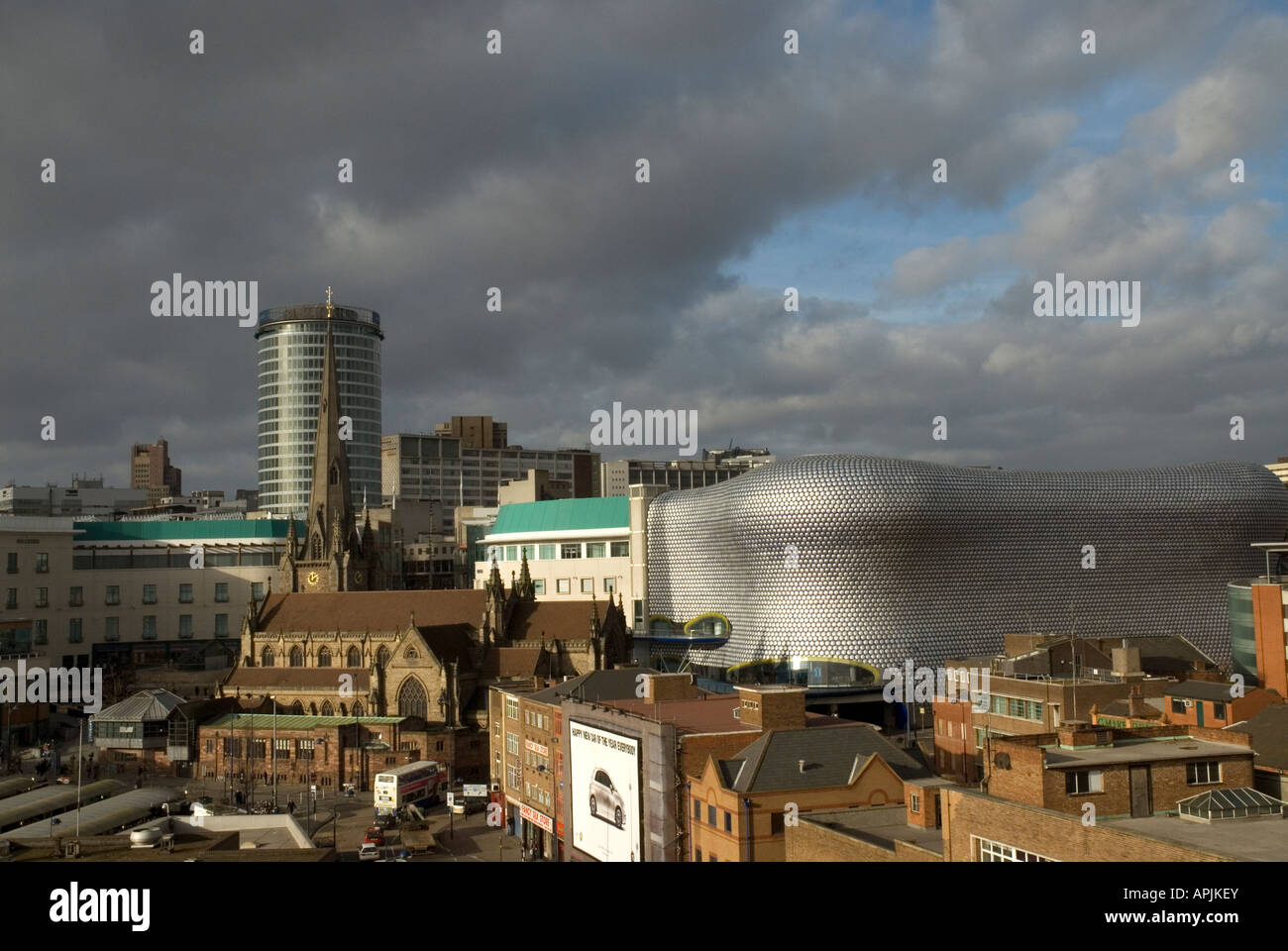 Birmingham city centre , Bullring Rotunda , St . Martins church and ...