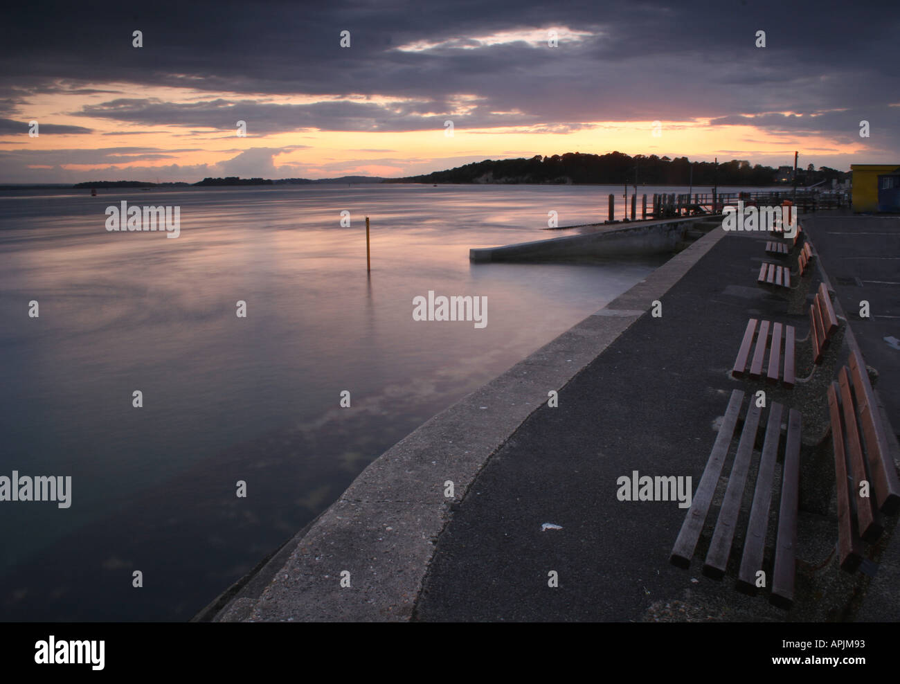 Shell bay terminal hi-res stock photography and images - Alamy