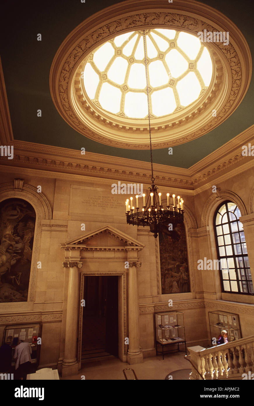 Cambridge Library Interior High Resolution Stock Photography and Images ...