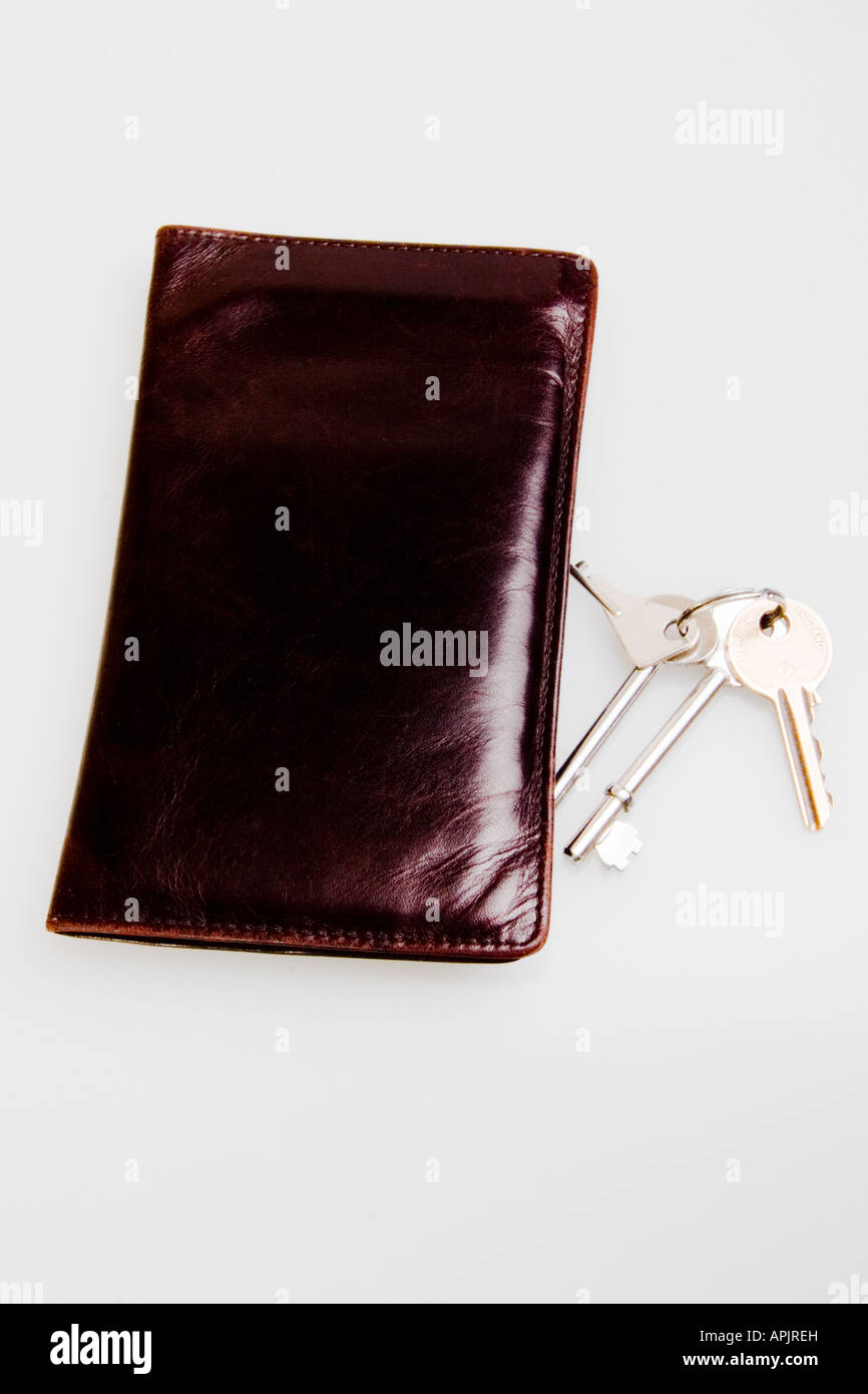 Leather wallet and keys Stock Photo - Alamy