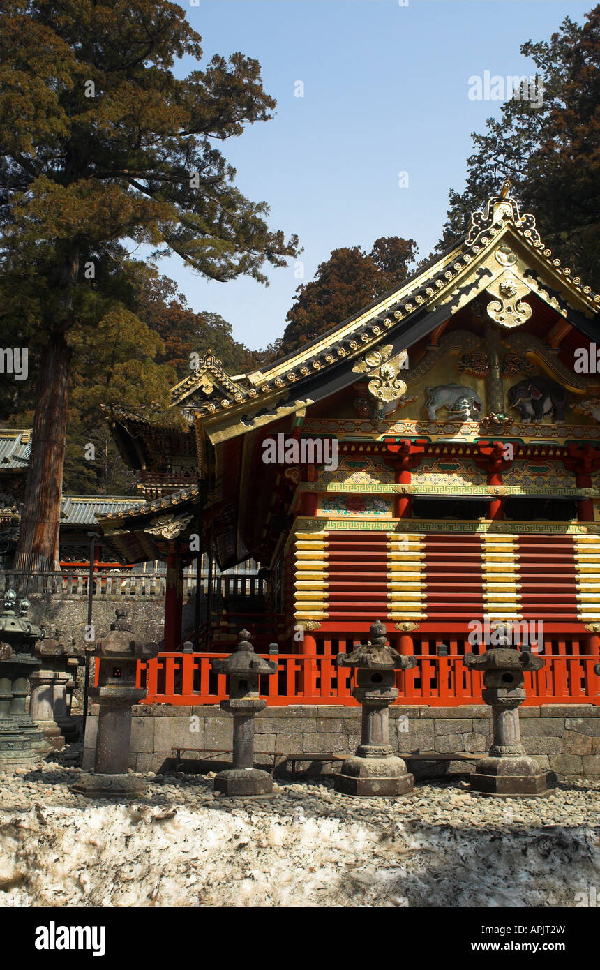 temple and lanterns in Nikko Japan Stock Photo - Alamy