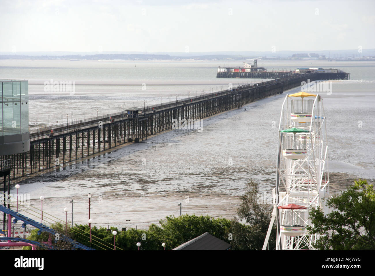 southend on sea coastal seaside town centre shops essex river thames ...