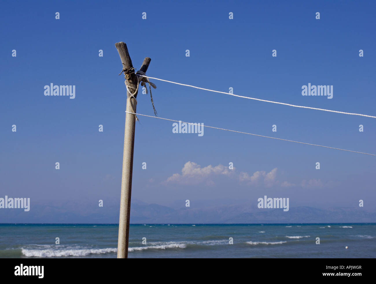 rustic clothes line in front of the sea Stock Photo - Alamy