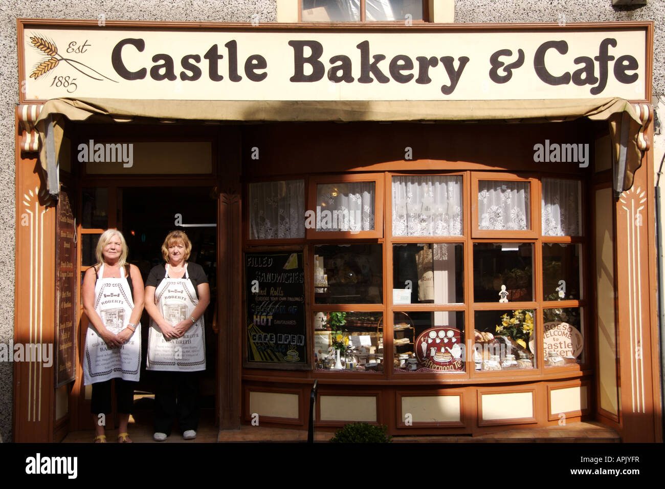 Bakery Exterior Stock Photos & Bakery Exterior Stock Images - Alamy
