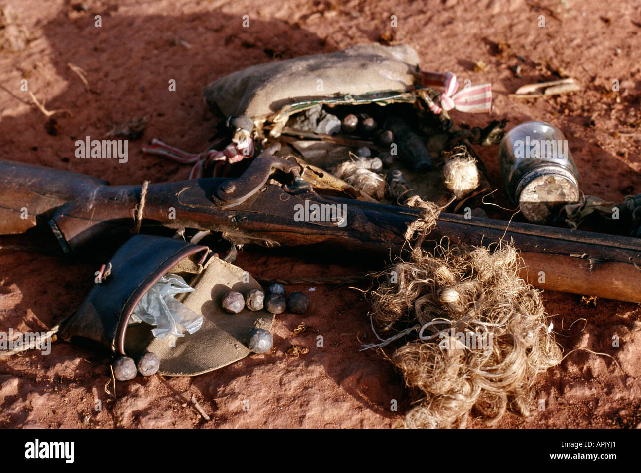 Muzzle loading gun hi-res stock photography and images - Alamy