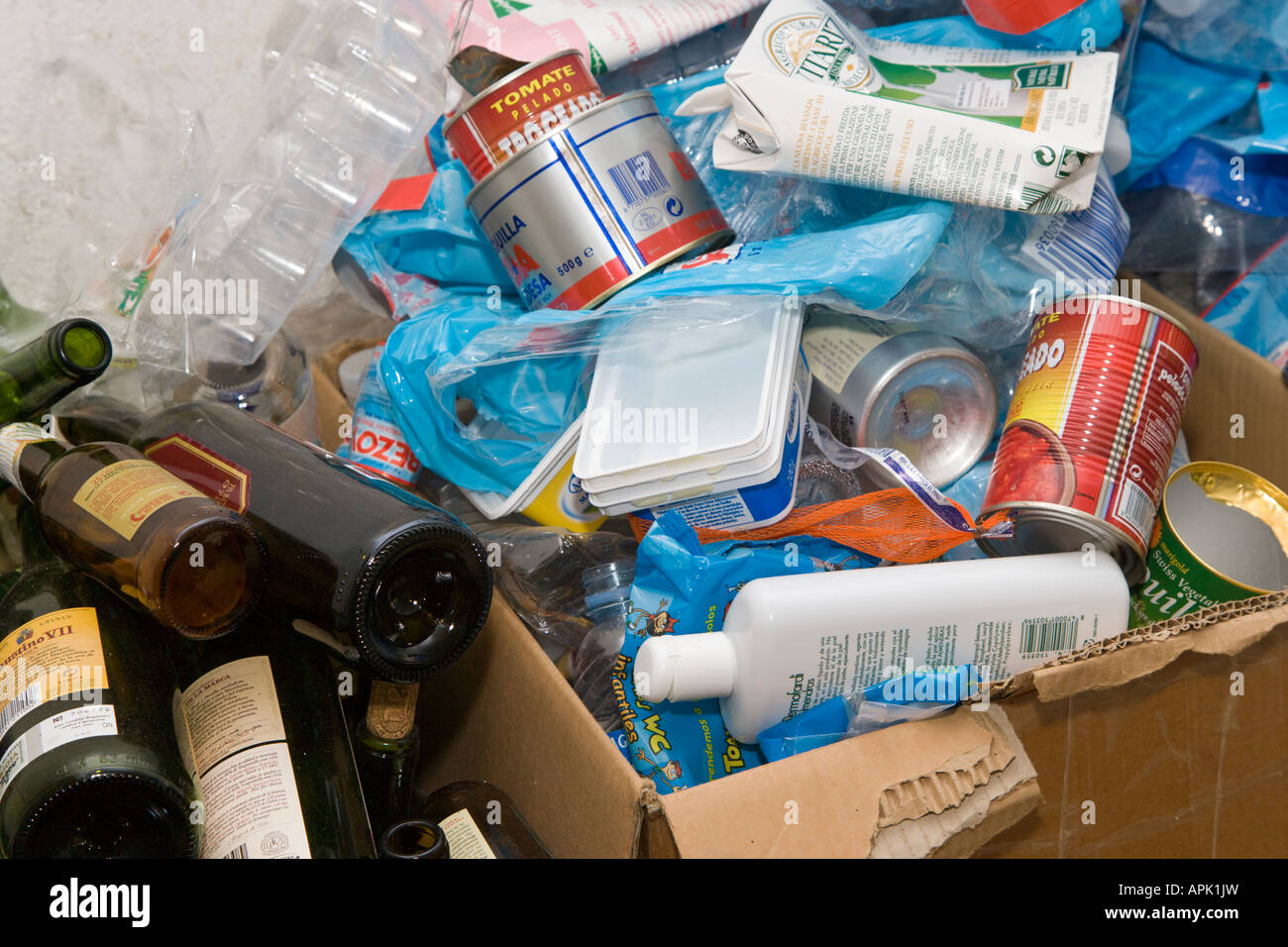 Household waste for recycling Stock Photo - Alamy