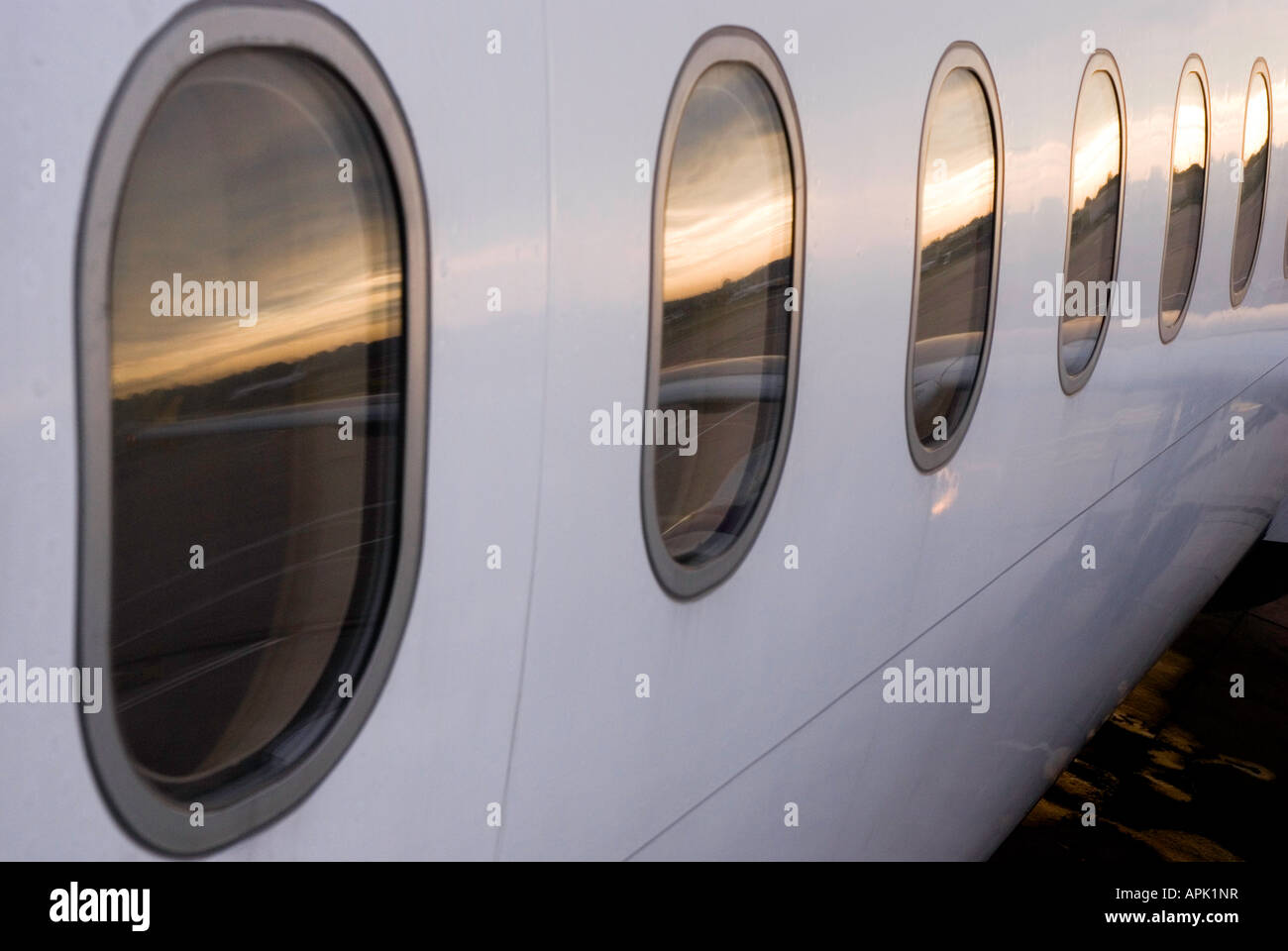 Windows fuselage cabin hi-res stock photography and images - Alamy