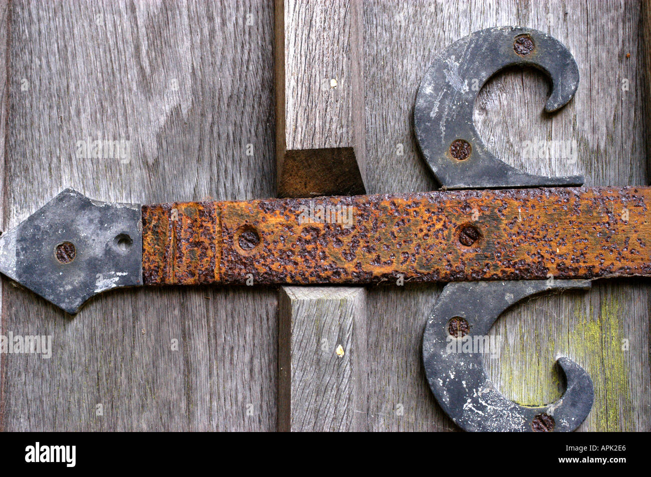 Hinge corroded hi-res stock photography and images - Alamy