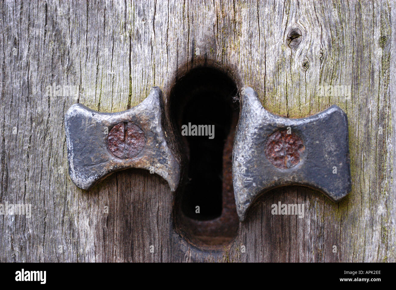 Corroded lock hi-res stock photography and images - Alamy