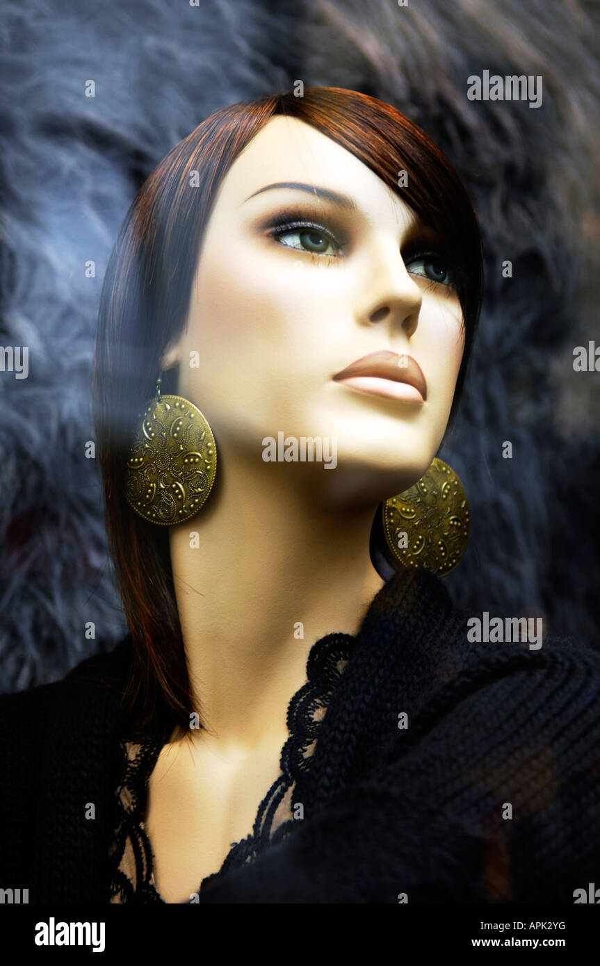 female mannequin portrait face showroom dummy beauty highstreet fashion ...