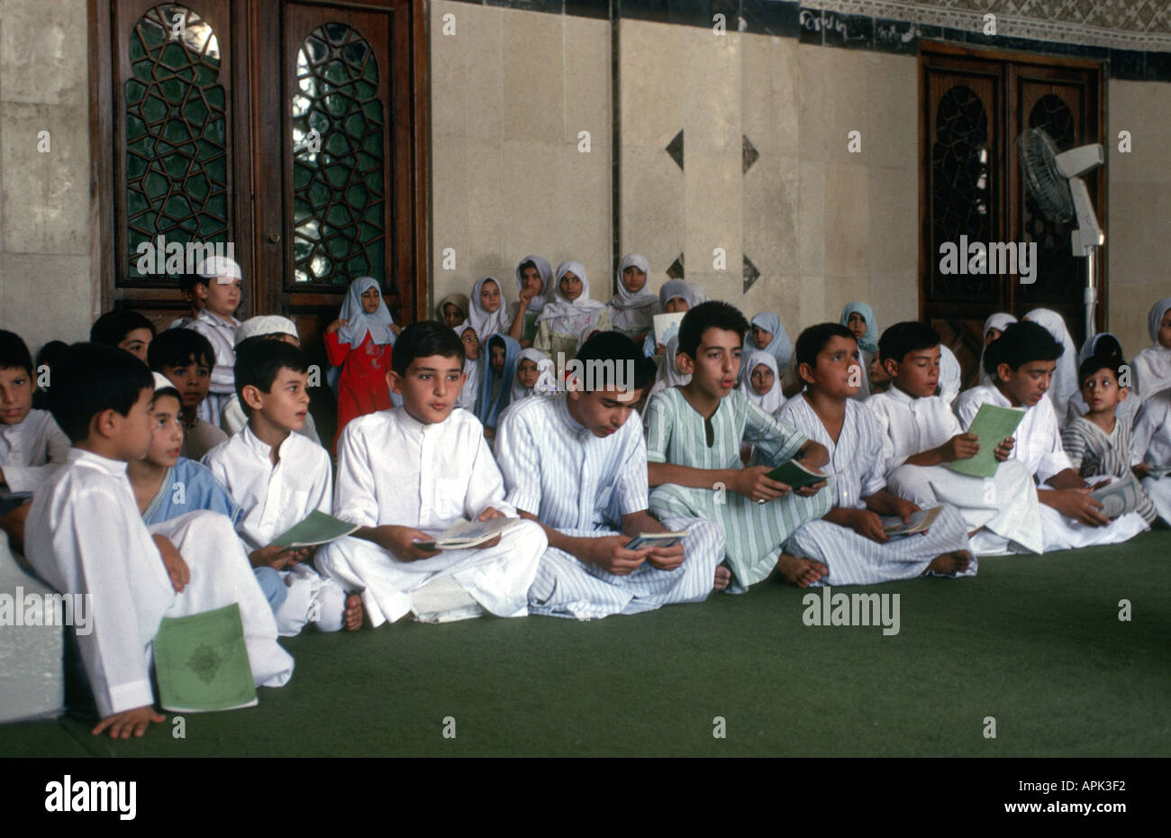 Islamic school boys koran hi-res stock photography and images - Alamy