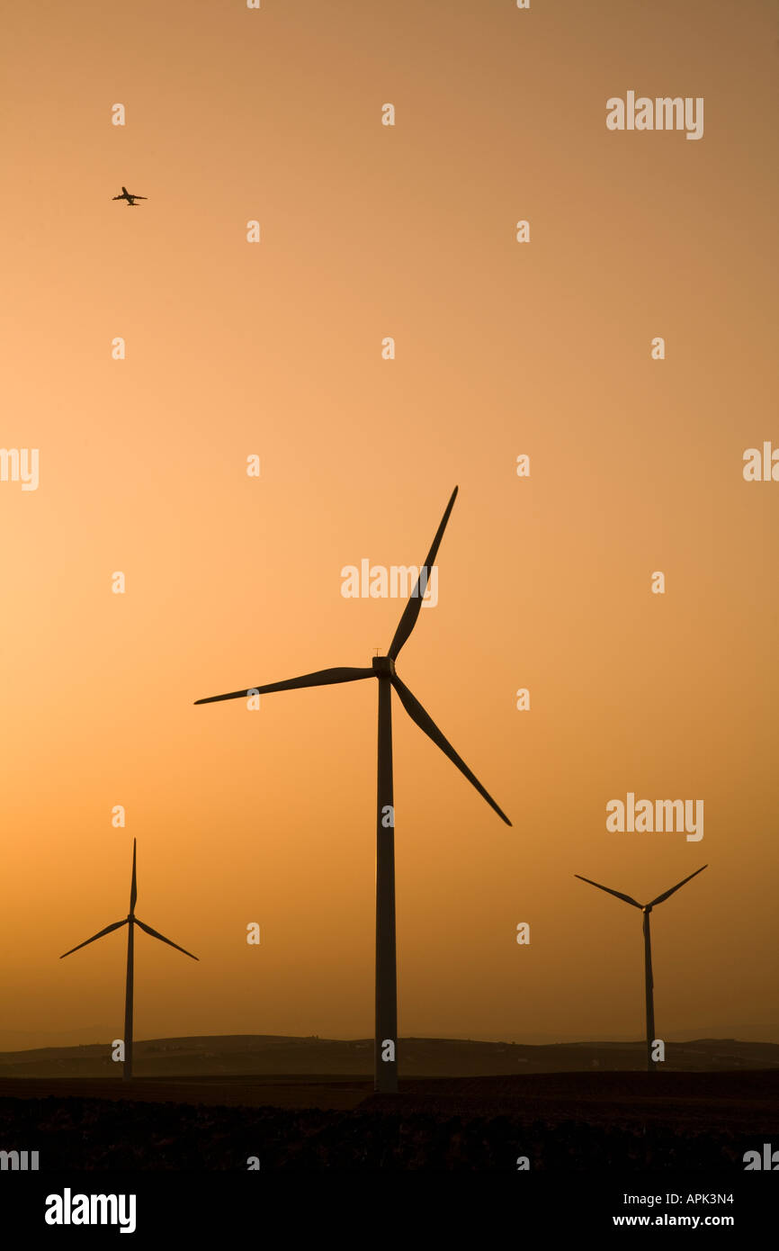 Airplane windmills hi-res stock photography and images - Alamy