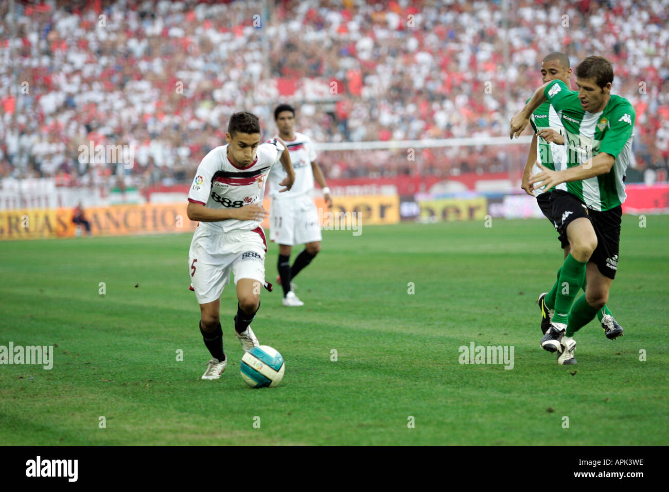 Jesus navas hi-res stock photography and images - Alamy