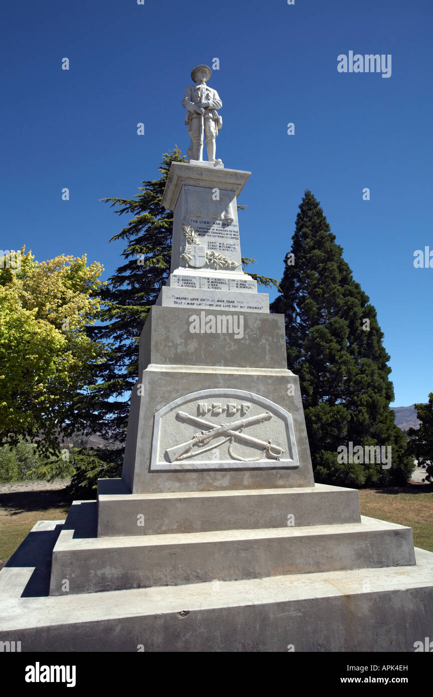 Great War Memorial, Old Cromwell Town, Central Otago, South Island, New ...