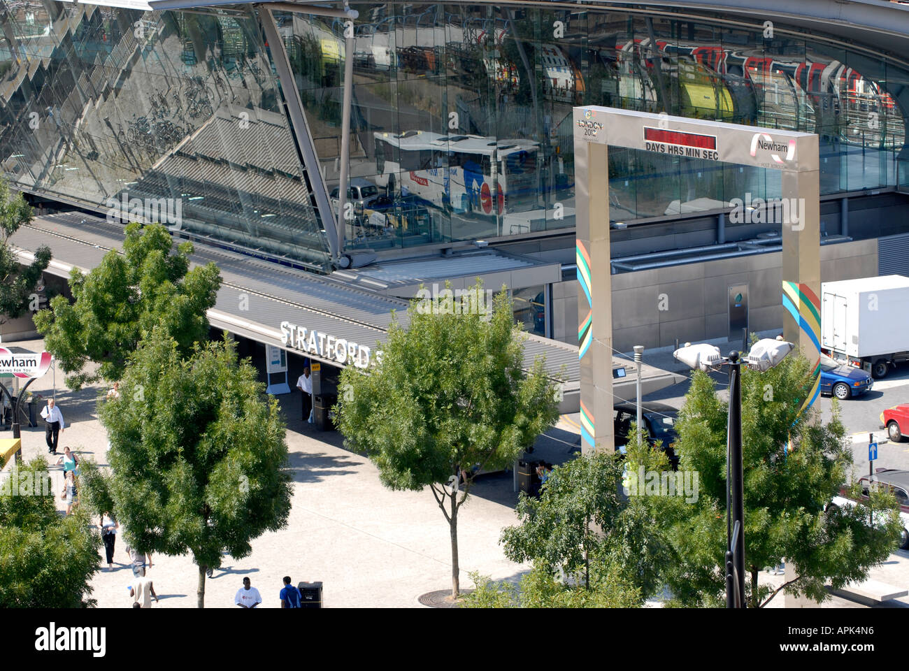Stratford railway station London Stock Photo - Alamy