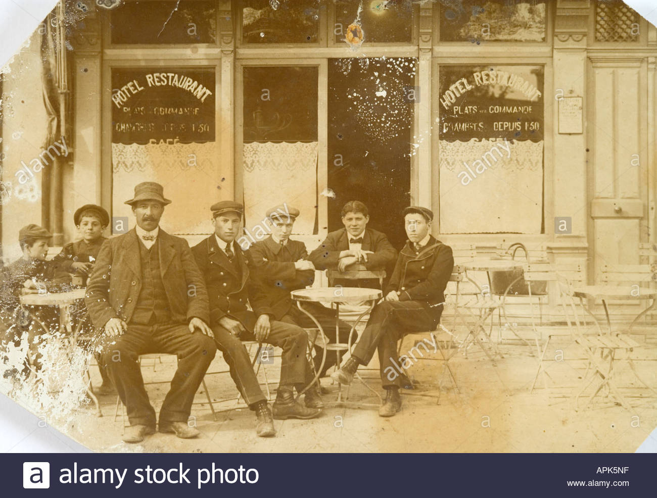 1920s Man Bar Stock Photos & 1920s Man Bar Stock Images - Alamy