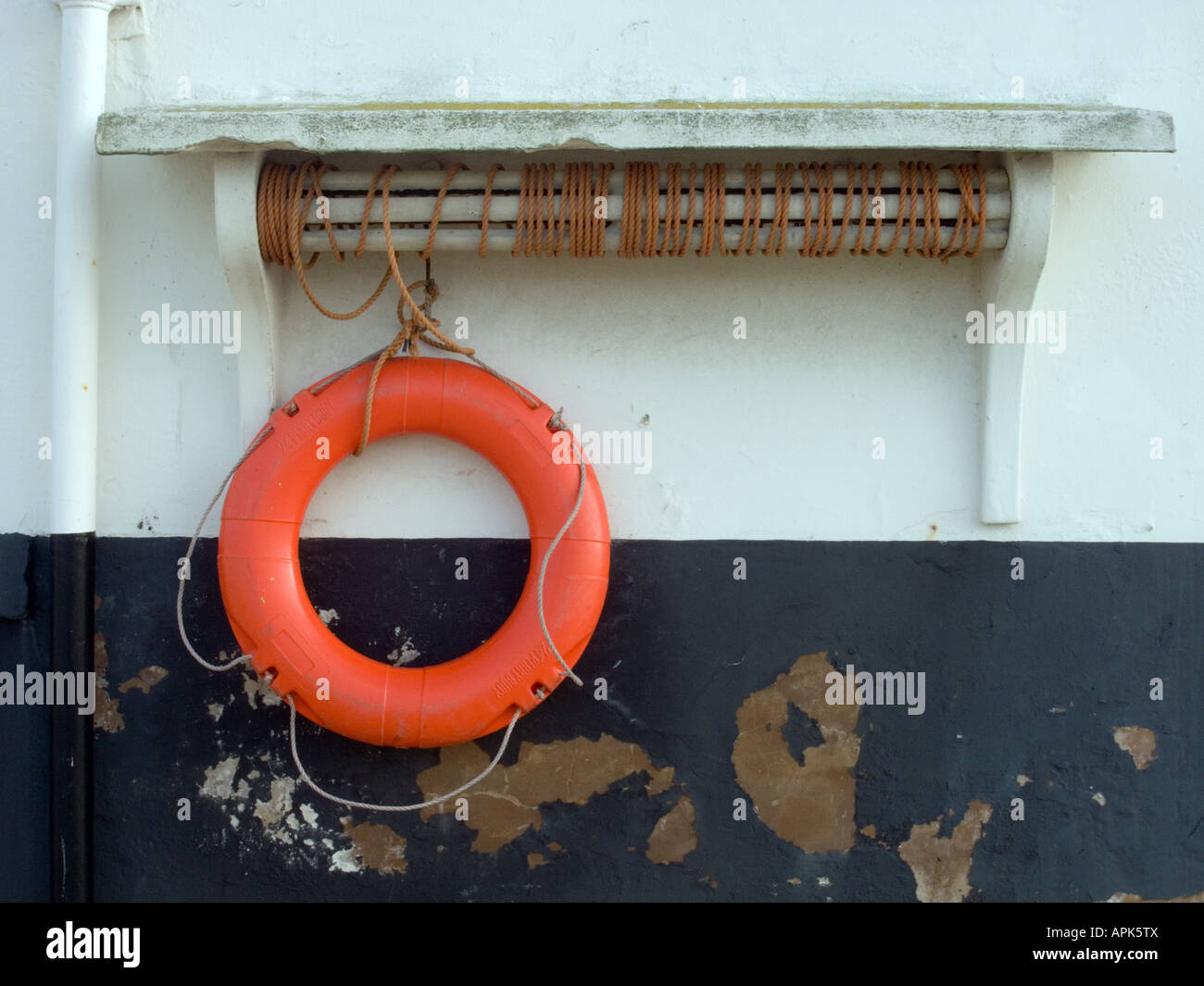Life belt, Scarborough Lighthouse Stock Photo - Alamy