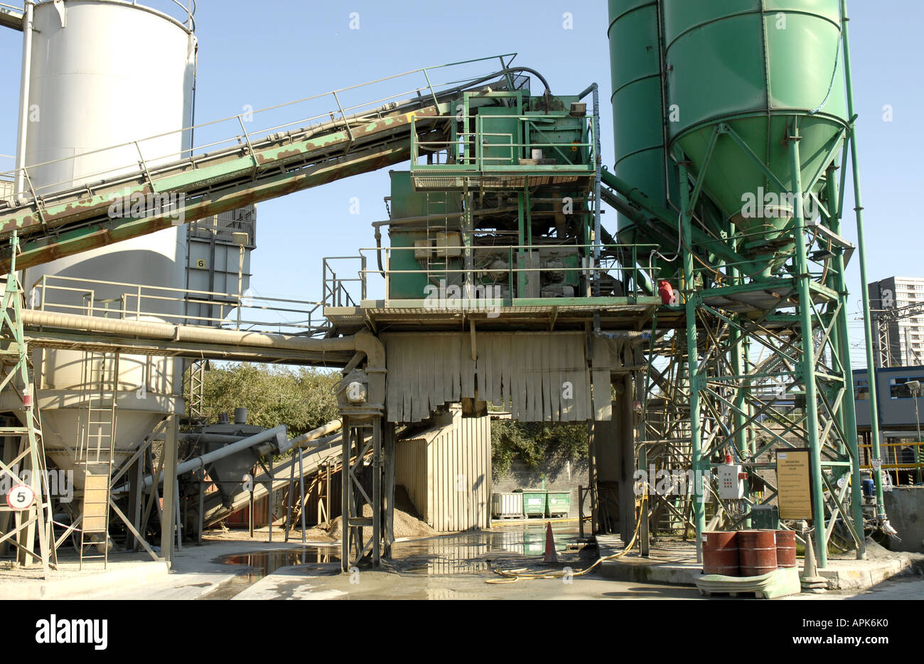 The Hanson company premix concrete works Carpenters Road Stratford ...