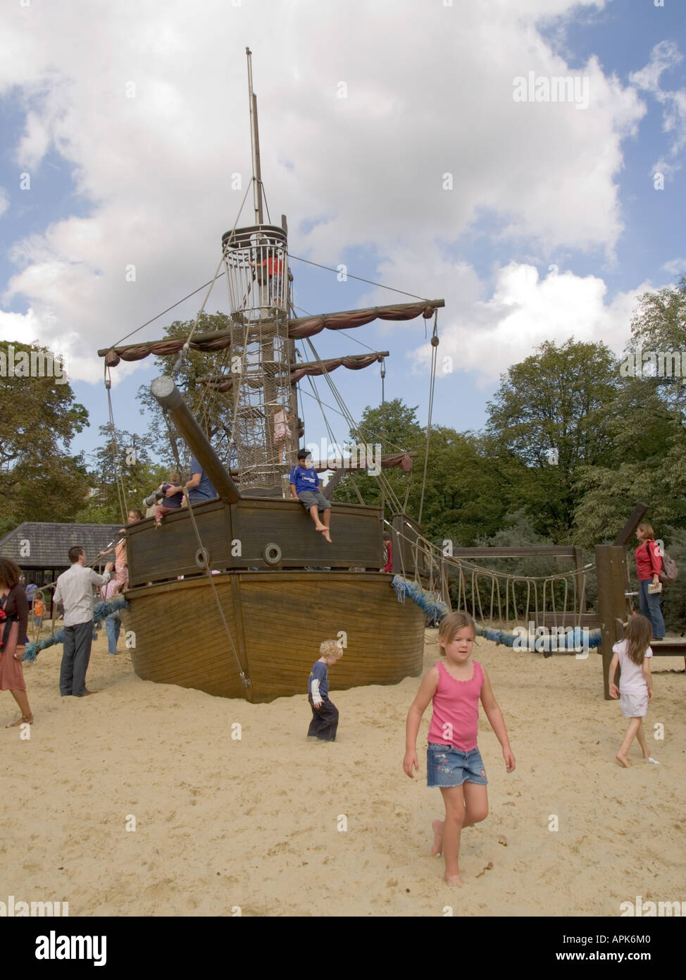 Children play in Princess Diana Playground Stock Photo - Alamy