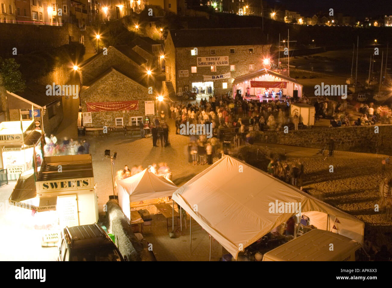 Tenby harbour at night Stock Photo - Alamy