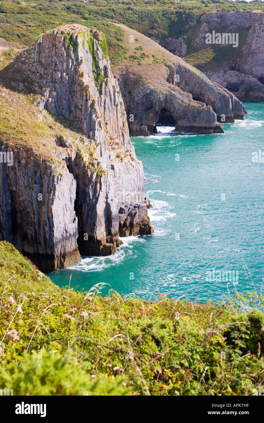 Limestone cliffs near Lydstep in Pembrokeshire Wales Stock Photo - Alamy