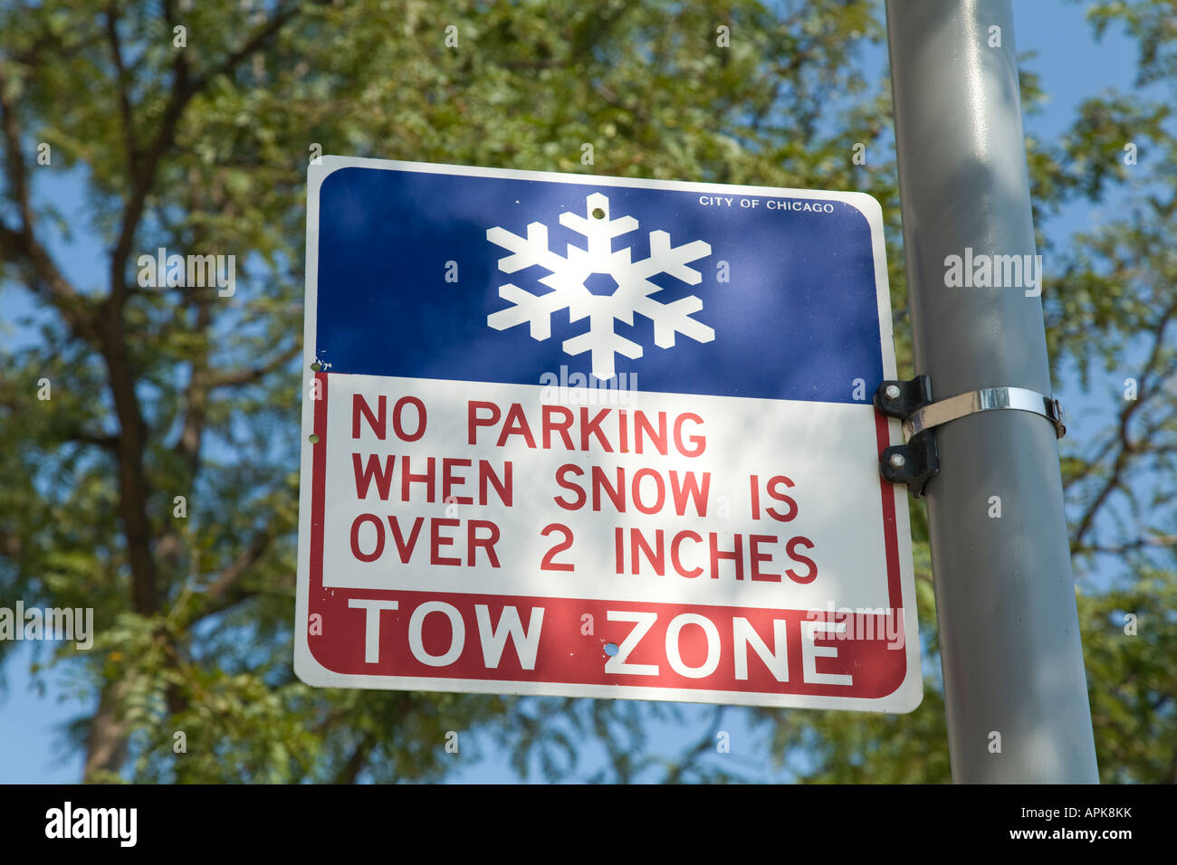 Tow Zone High Resolution Stock Photography and Images - Alamy