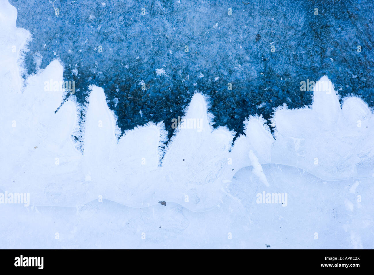 Edge patterns hi-res stock photography and images - Alamy