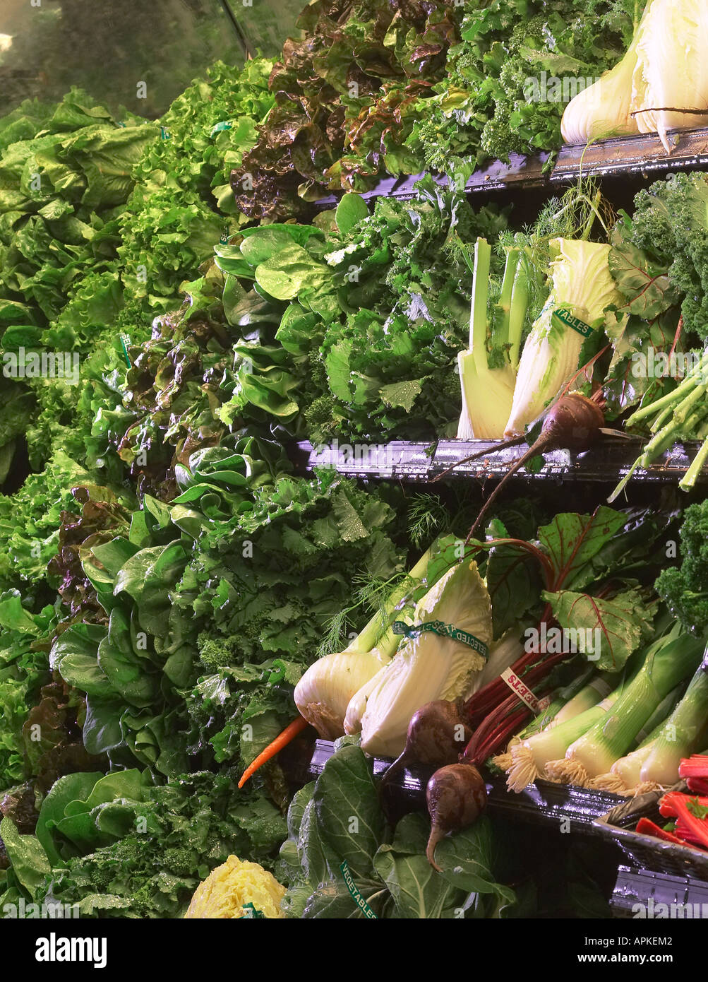 Vegetable Produce On Shelf In Grocery Store, USA Stock Photo - Alamy