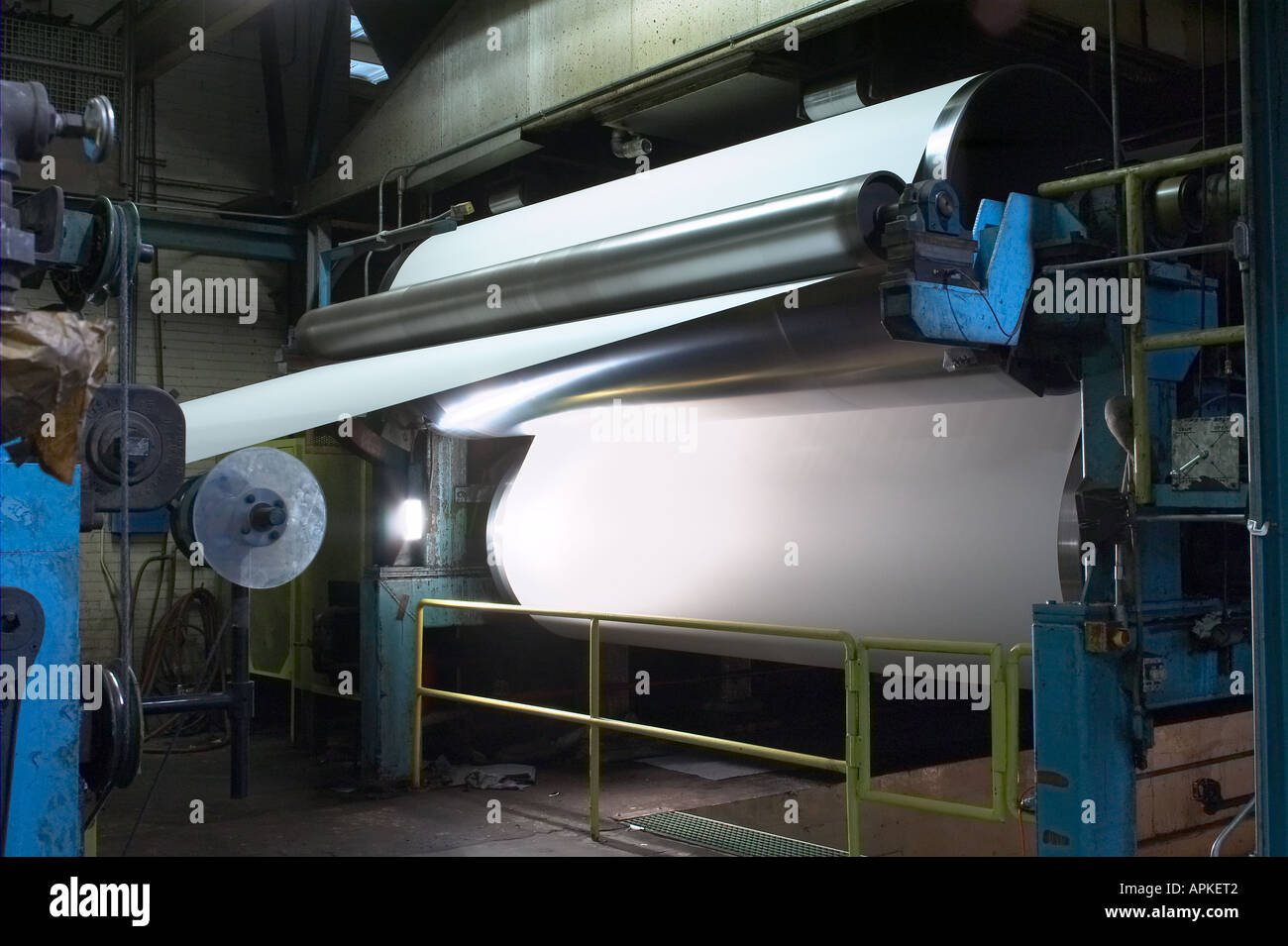 Paper being manufactured at paper mill, New York USA Stock Photo - Alamy
