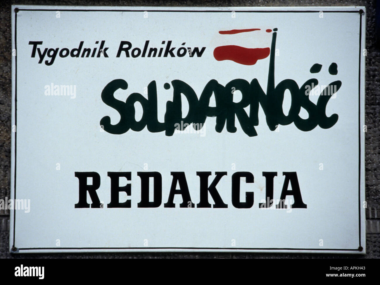 Polish solidarity poster 1980s hi-res stock photography and images - Alamy