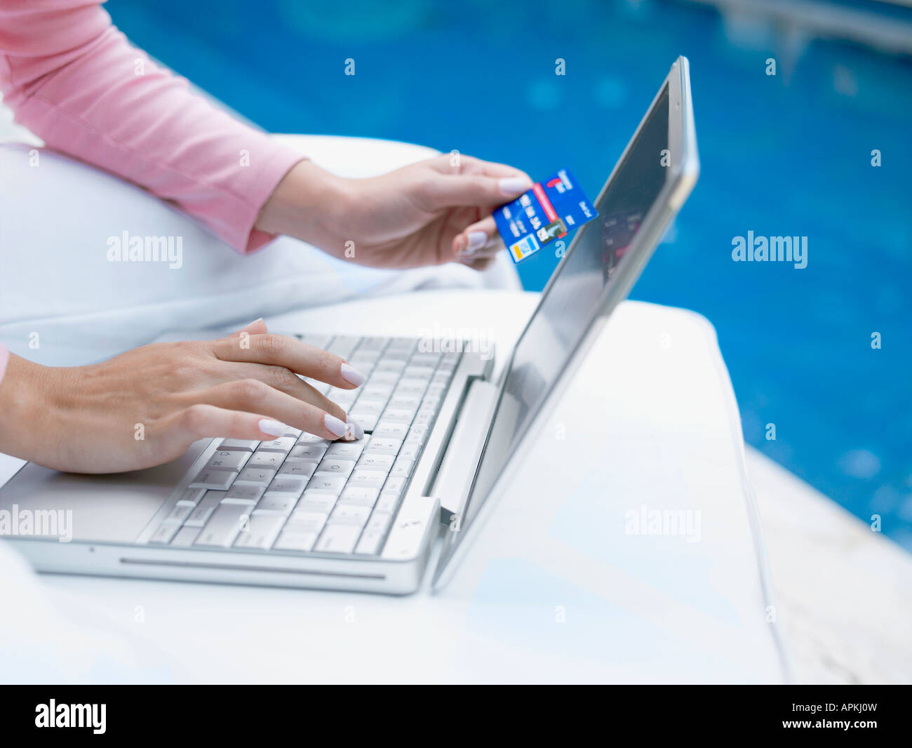 Entering card details hi-res stock photography and images - Alamy