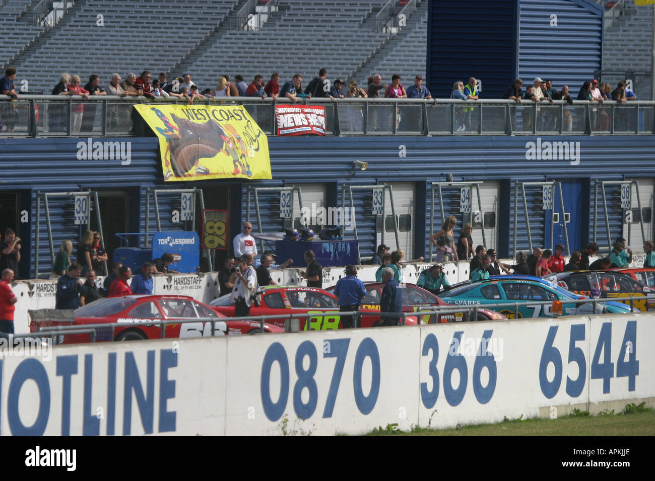 Motor race spectators hi-res stock photography and images - Alamy