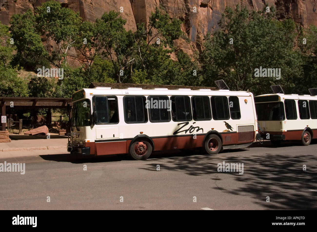 Park shuttles in Zion National Park Utah UT Zion National Park Shuttle ...