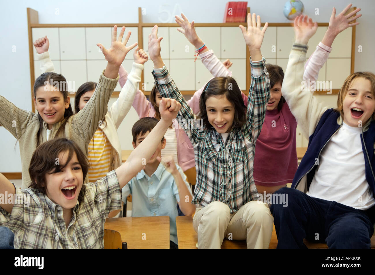 Students laughing 12 hi-res stock photography and images - Alamy