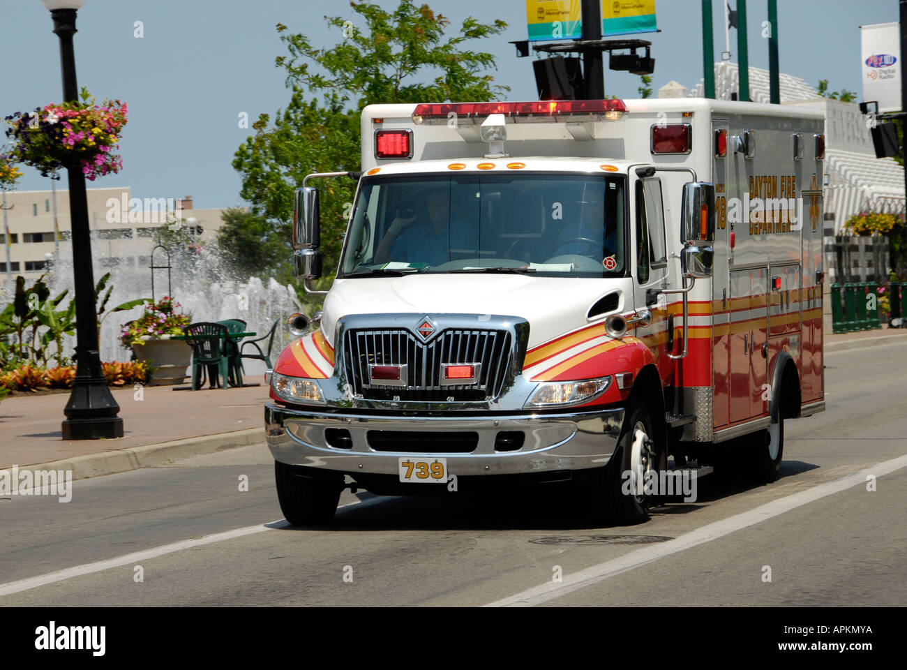 Ambulance in trouble hi-res stock photography and images - Alamy