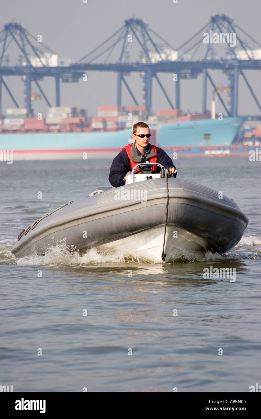 Closeup fast motor boat hi-res stock photography and images - Alamy