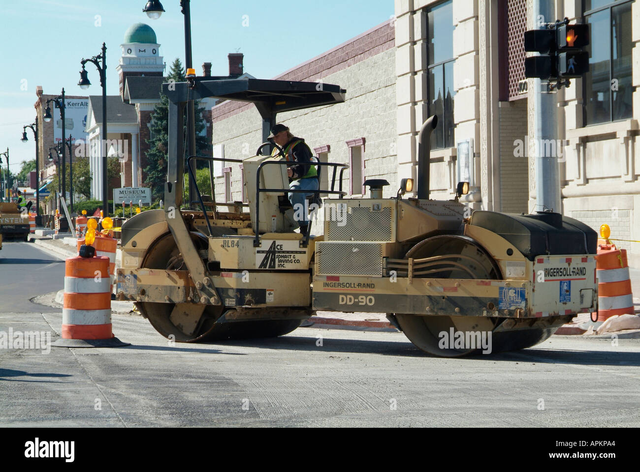 Using special machinery hi-res stock photography and images - Alamy