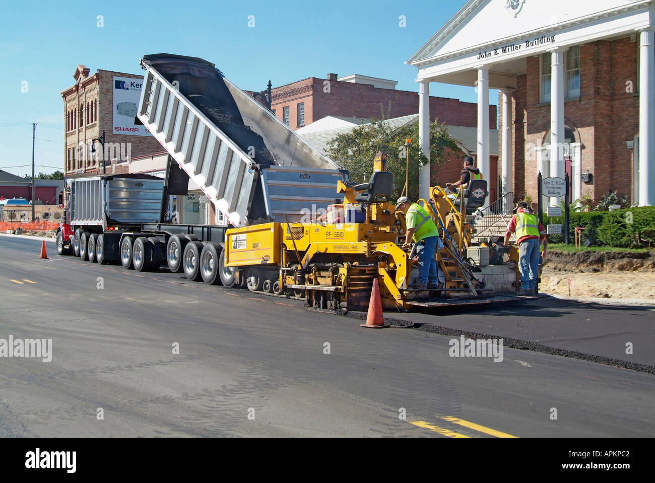 Using special machinery hi-res stock photography and images - Alamy