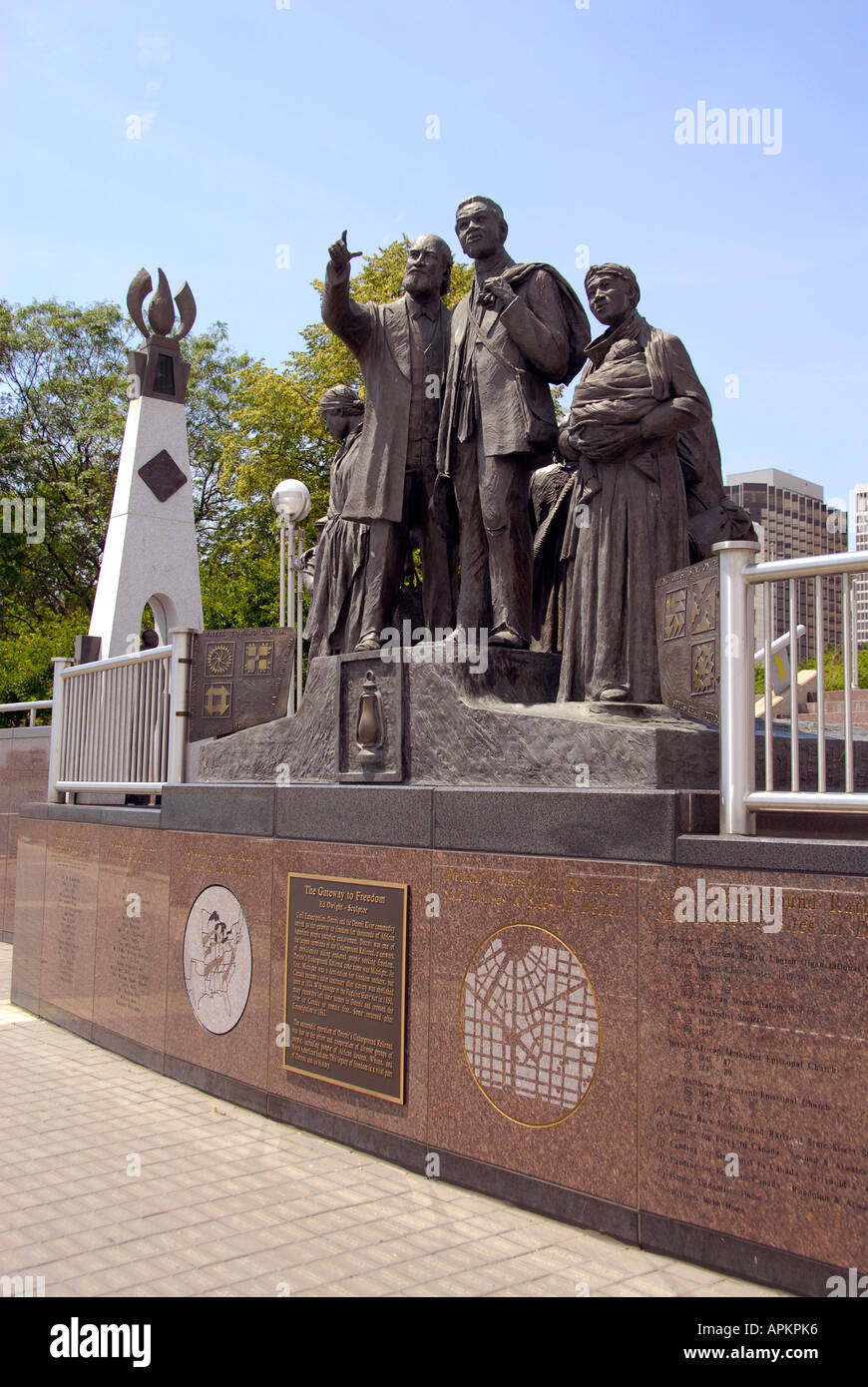 Detroit gateway to freedom hi-res stock photography and images - Alamy