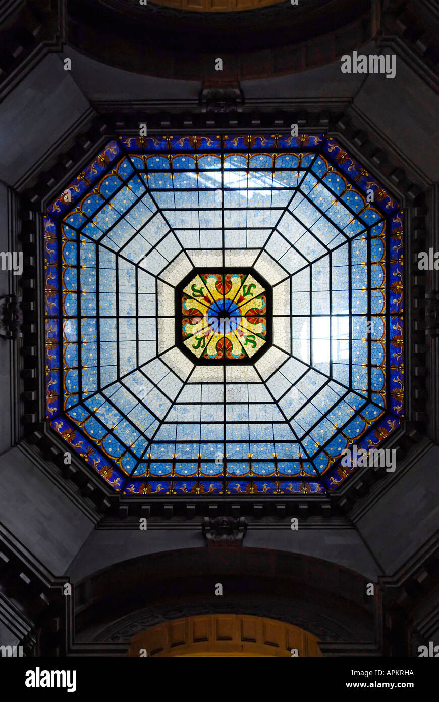 The State Capitol Building at Indianapolis Indiana IN Stock Photo - Alamy