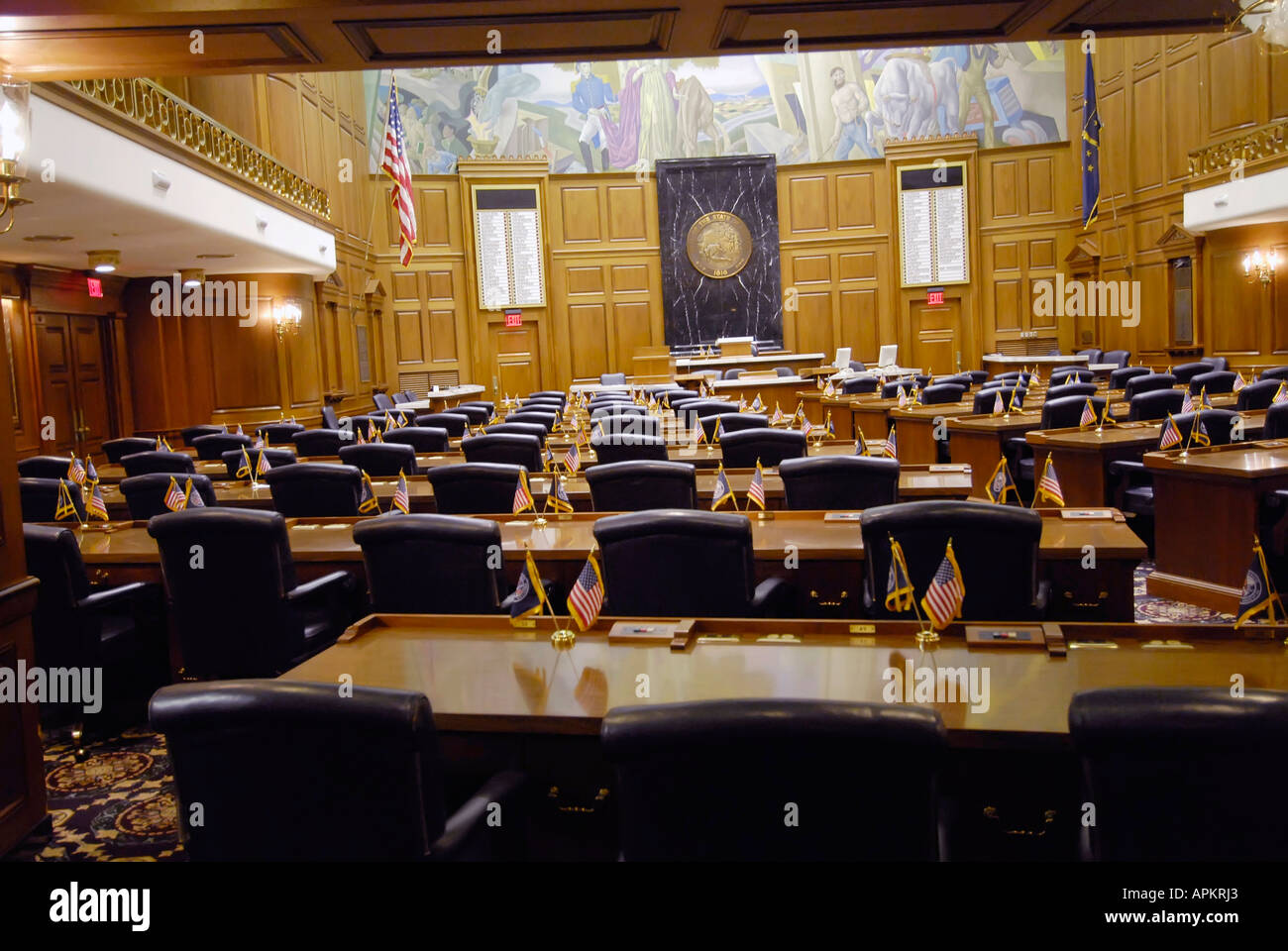 The State Capitol Building at Indianapolis Indiana IN and the House of ...