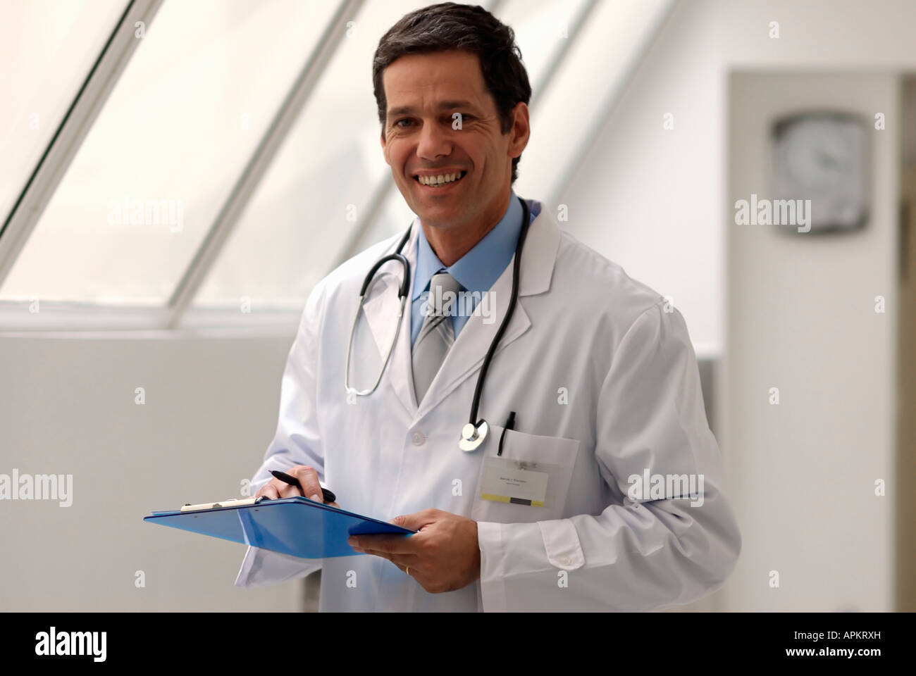 Health organisations hospital clinic laboratory hi-res stock ...