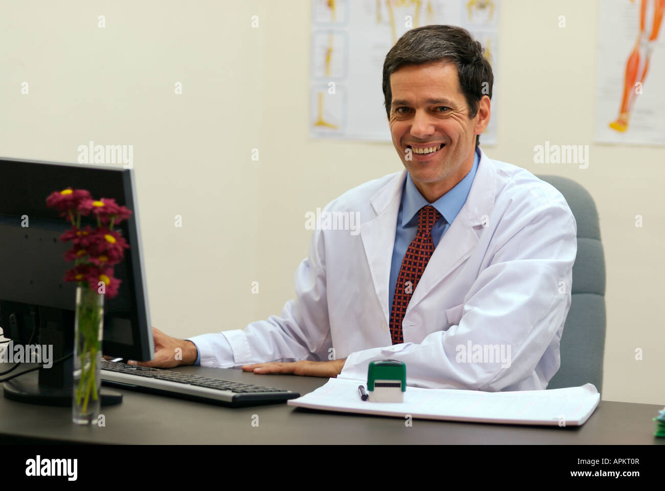 Doctor of computer science image hi-res stock photography and images ...