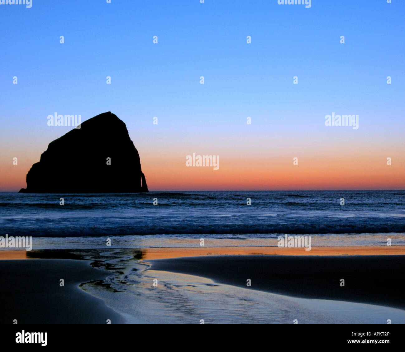 Haystack Rock, USA, Oregon Stock Photo - Alamy