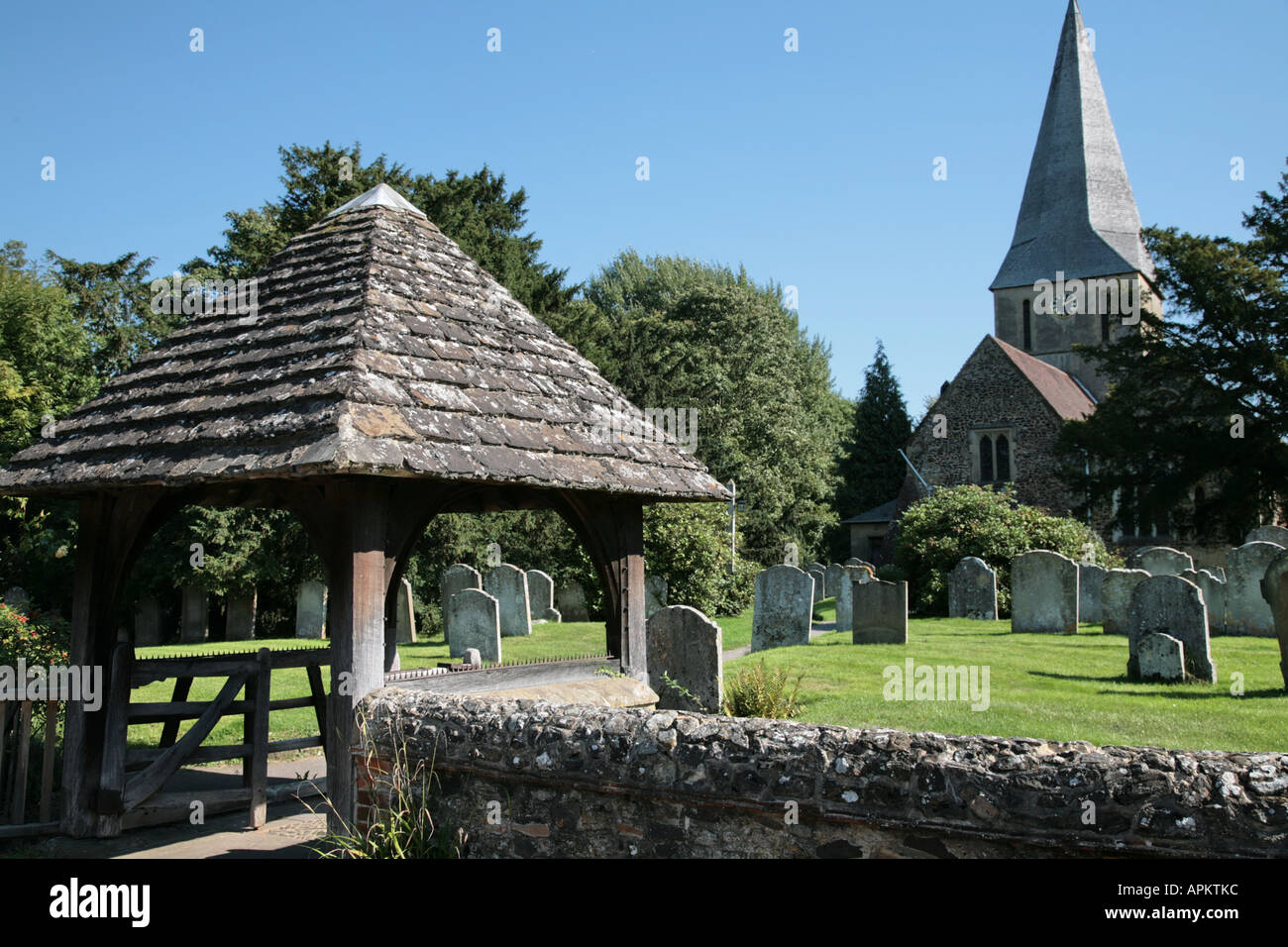 English church in hi-res stock photography and images - Alamy