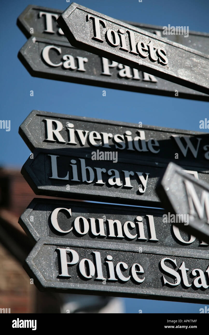 Town amenities hi-res stock photography and images - Alamy