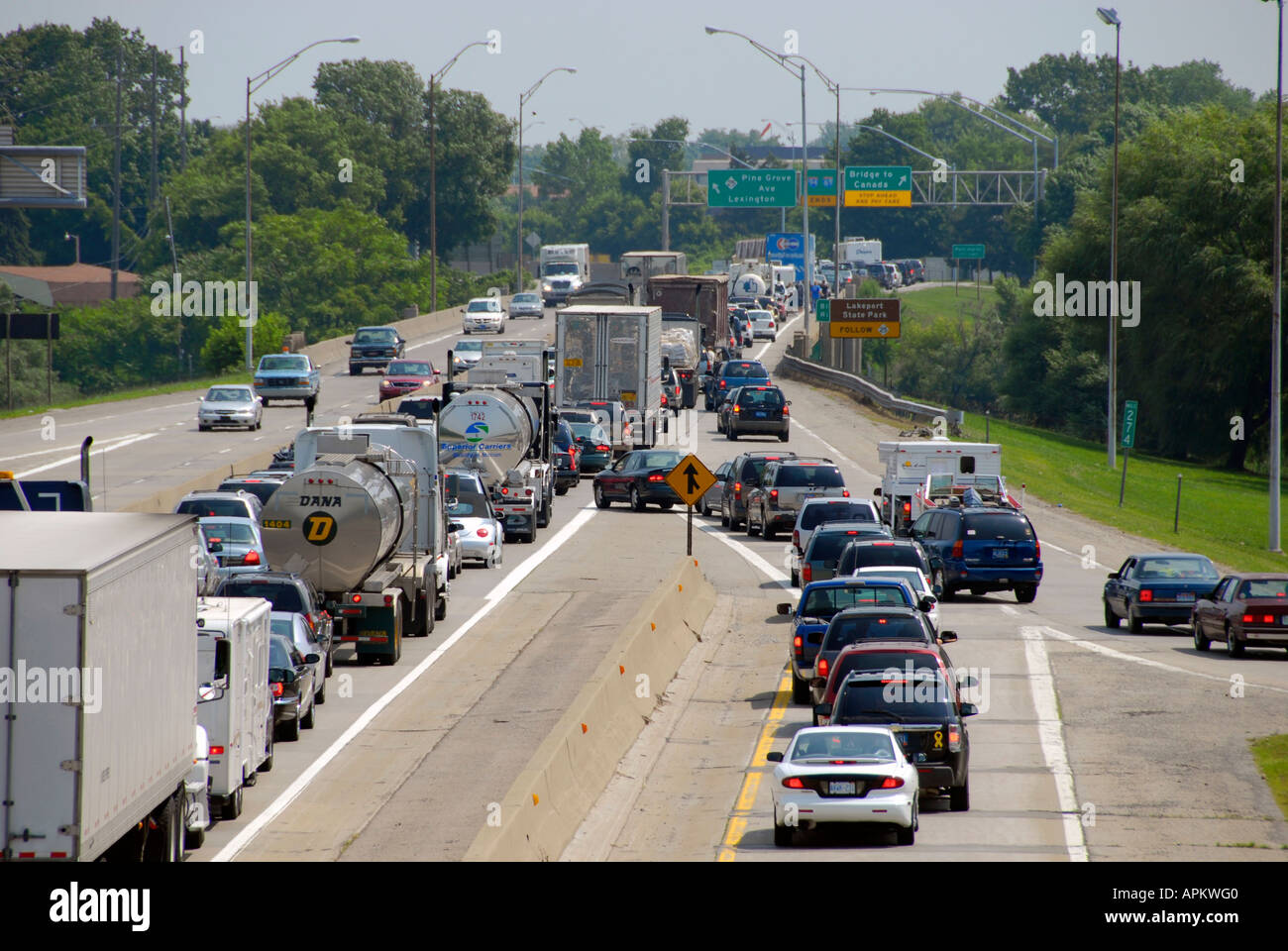 International border traffic jams Stock Photo - Alamy